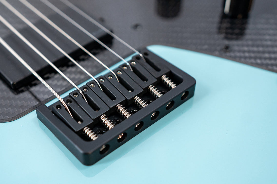 Artemis Baritone Custom – KLOS Guitars