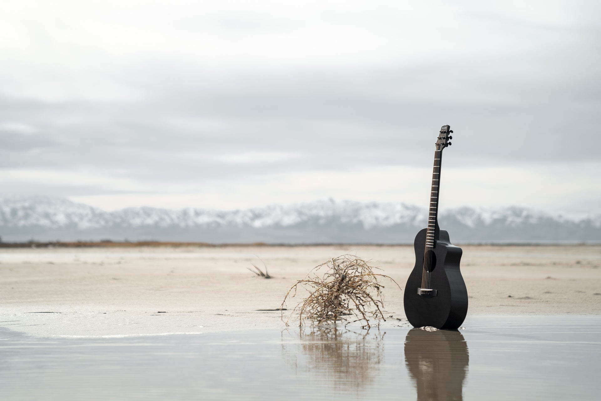 Grand Cutaway Mini (Refurbished) – KLOS Guitars